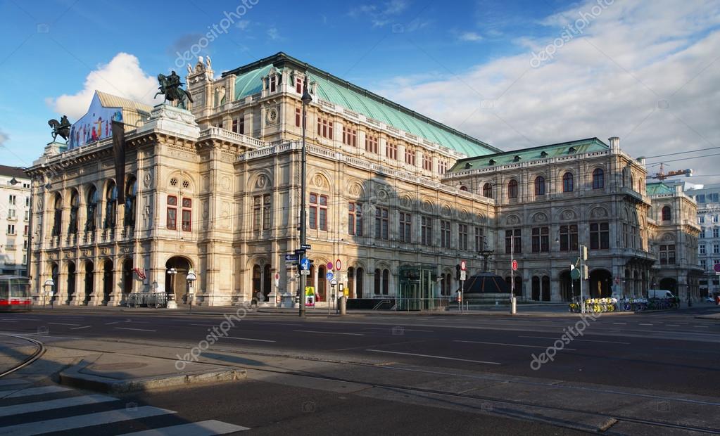 Vienna State Opera House (Staatsoper), Austria Stock Photo by ©TTstudio ...