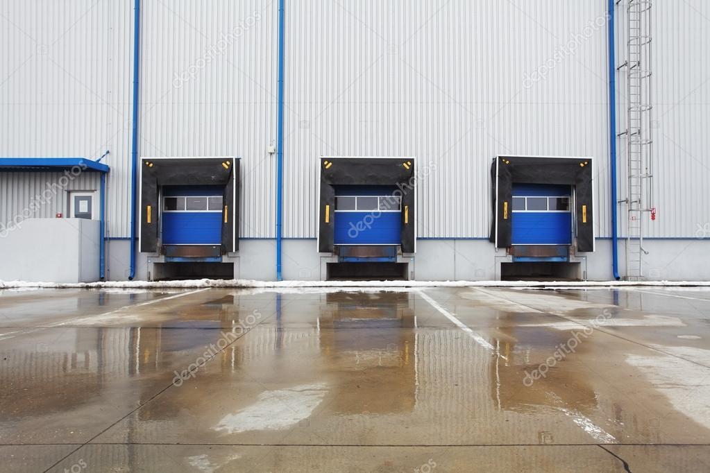 Row of old loading docks Stock Photo by ©TTstudio 19664365