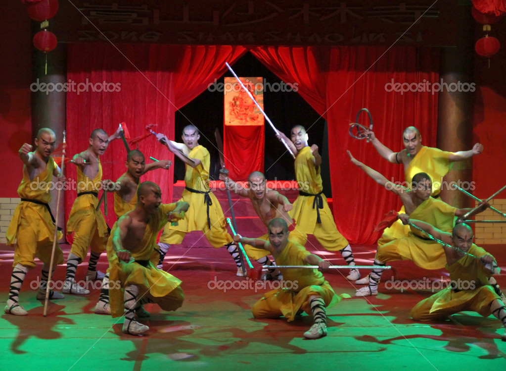 Shaolin kung fu — Stock Editorial Photo © ismedhasibuan #29012499