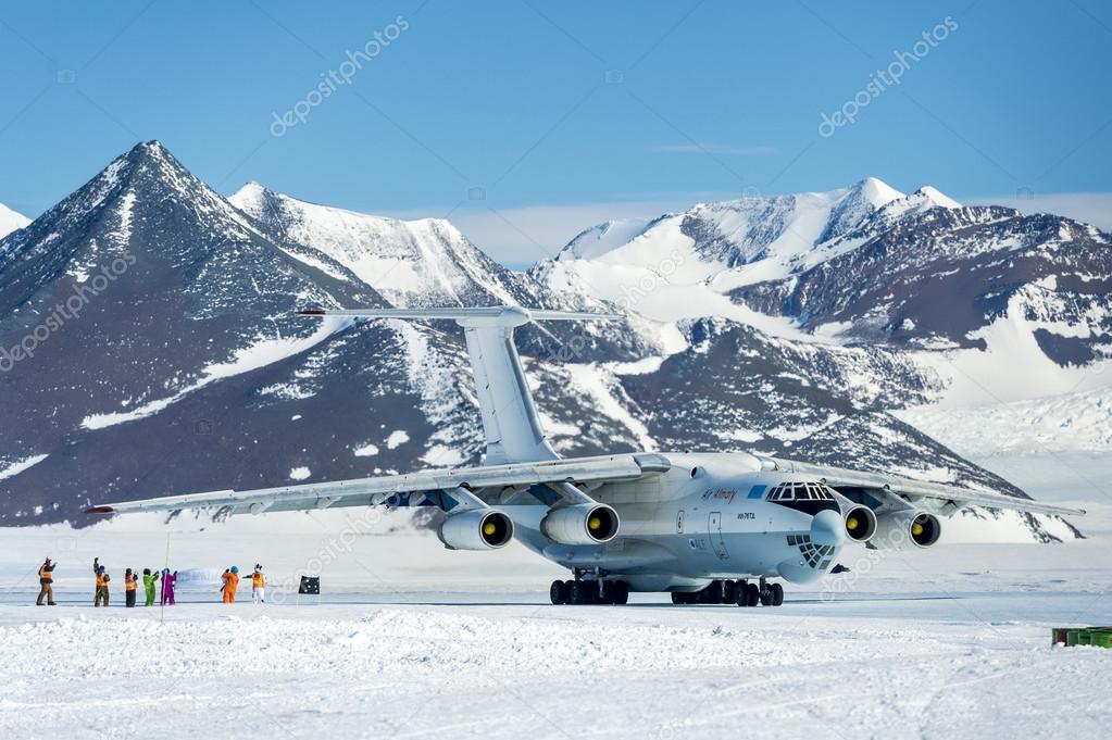 Airplane IL - 76 in Antarctica — Stock Photo © sergeydolya #17985353