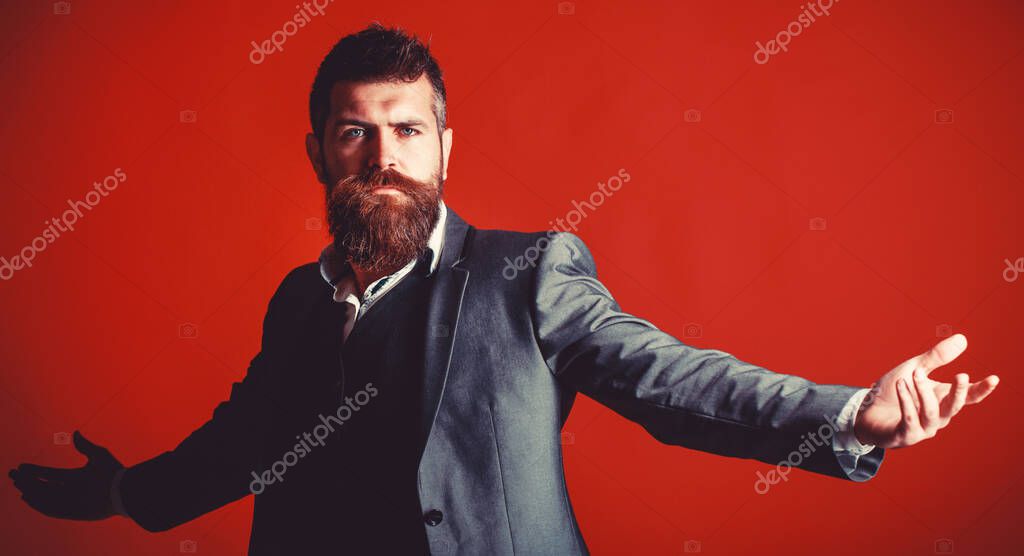 Éxito, ricos, lujo. Un hombre rico con traje. Retrato de un joven ...