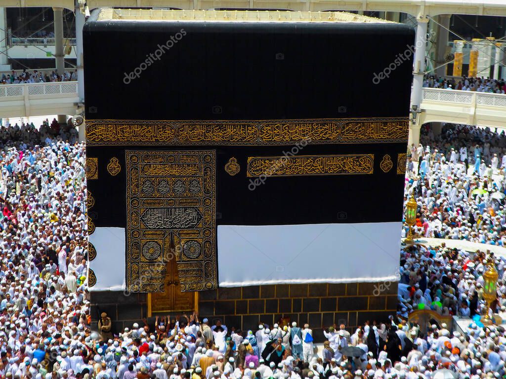 Puertas y detalles del lugar santo kaaba, meca, arabia saudí 2024