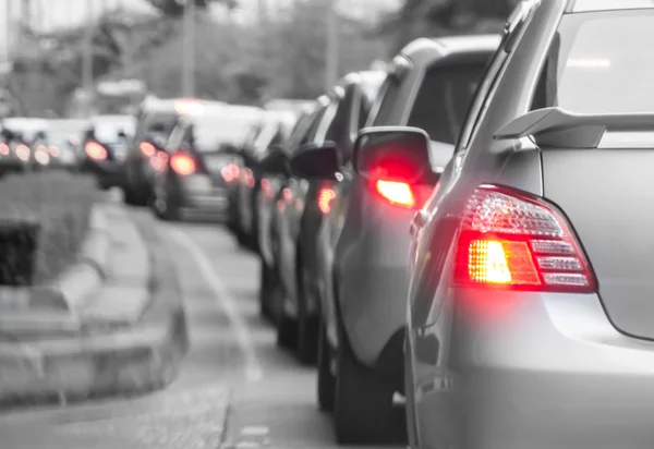 Car queue Stock Photos, Royalty Free Car queue Images | Depositphotos
