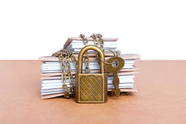 Unlocking books chain Stock Photos, Royalty Free Unlocking books chain ...