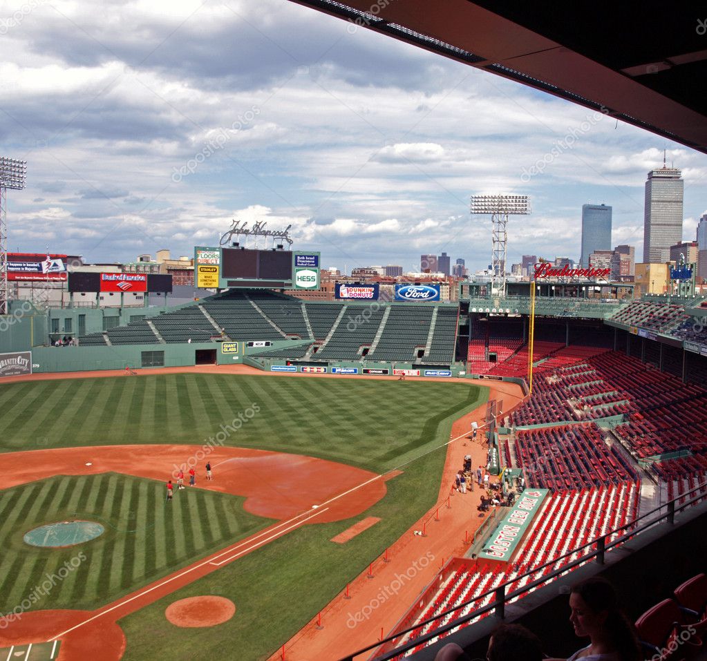 Fenway Park – Stock Editorial Photo © theroff97 #51621361