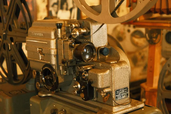 Vintage movie projector Stock Photos, Royalty Free Vintage movie ...