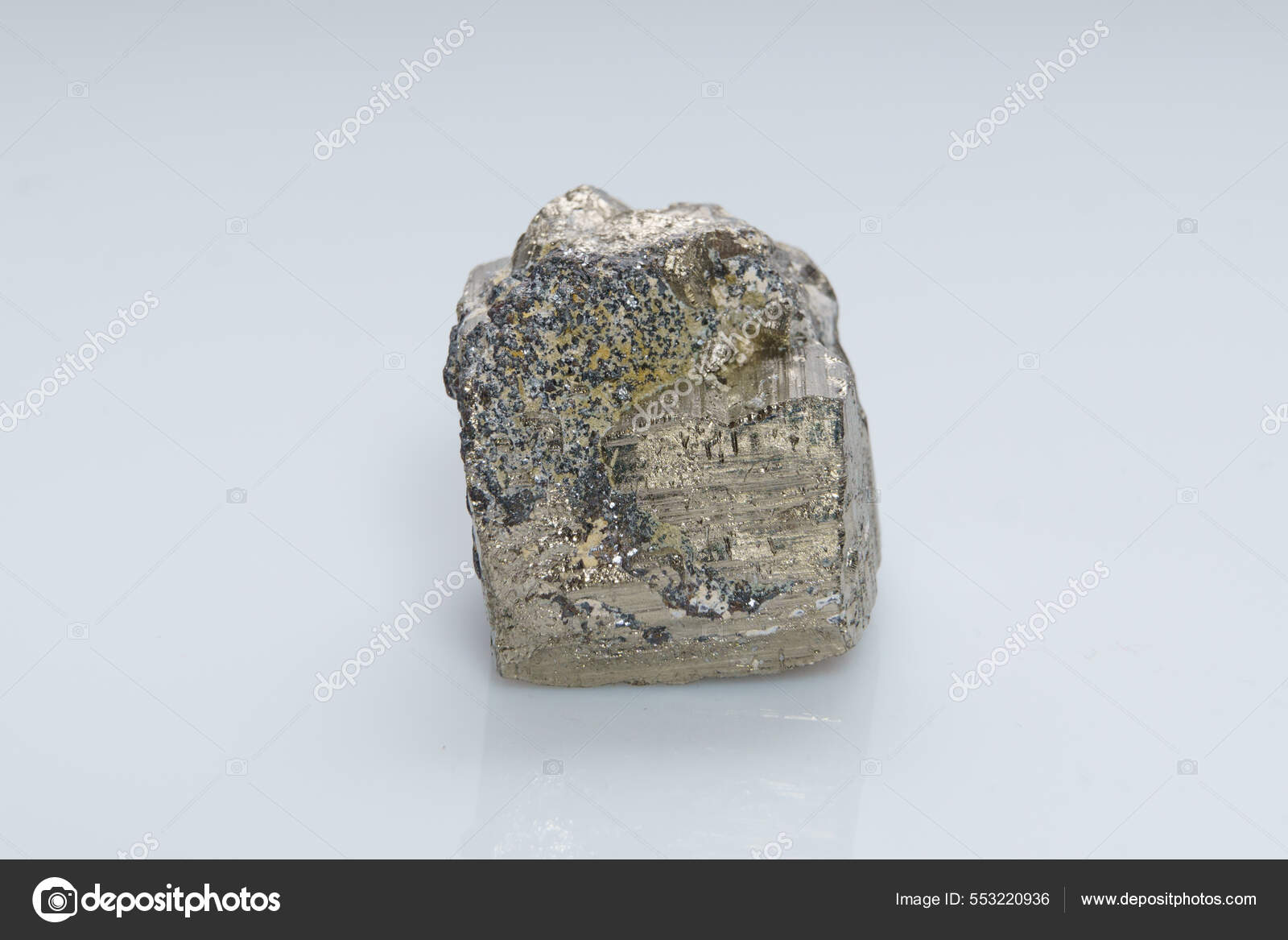 Raw Crystalline Pyrite Iron Pyrite Fool's Gold Mineral Pyrite Group ...
