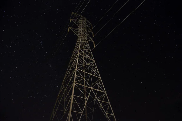 9,191,383 imágenes de Night exclusion tower libres de derechos ...