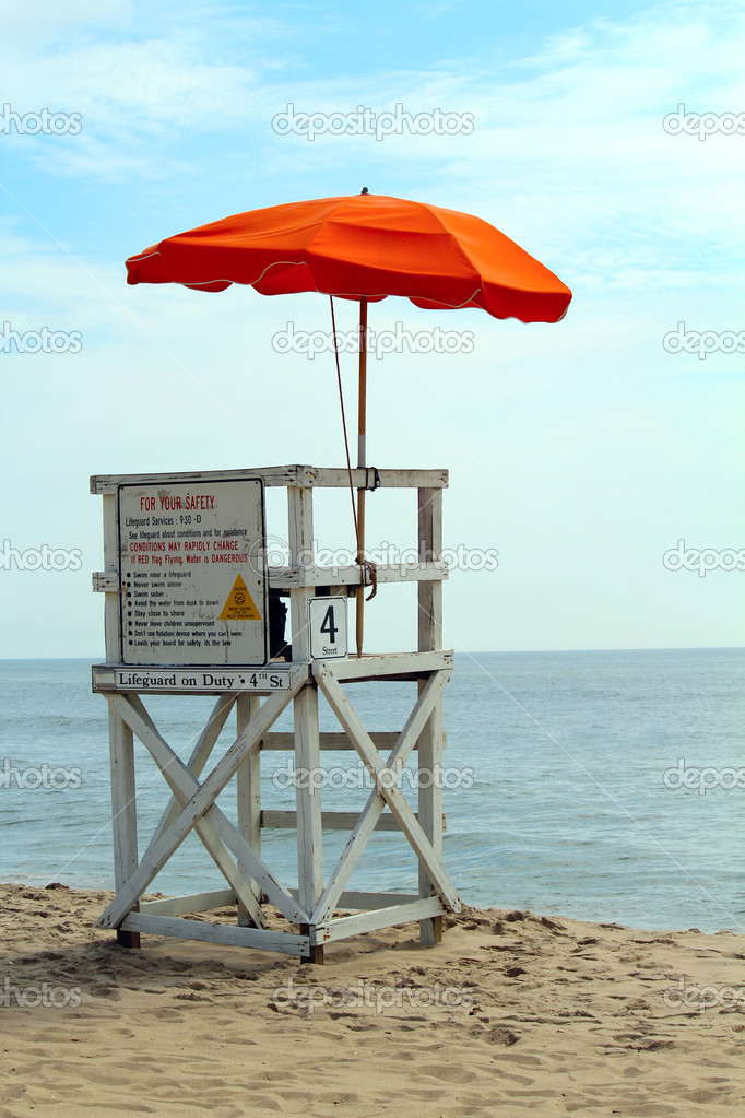 Lifeguard Tower — Stock Photo © enterlinedesign #31901427