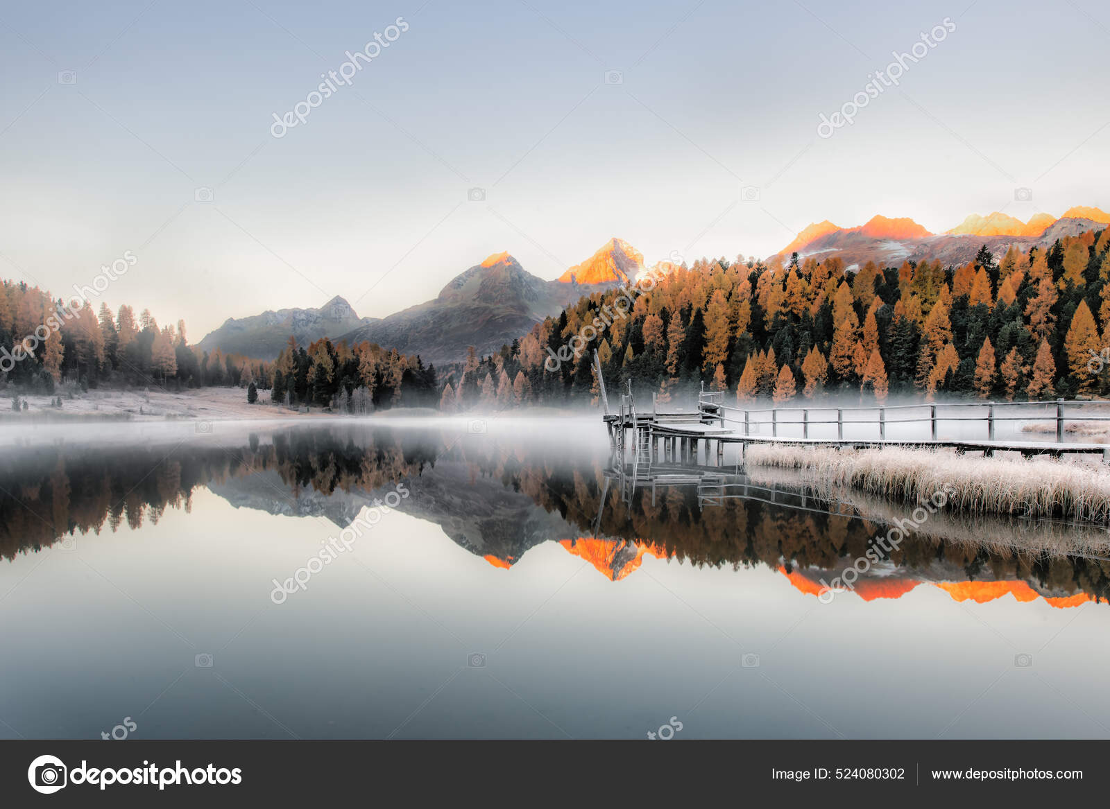 Small Alpine Lake Lake Swiss Alps Dawn Fog — Stock Photo ...