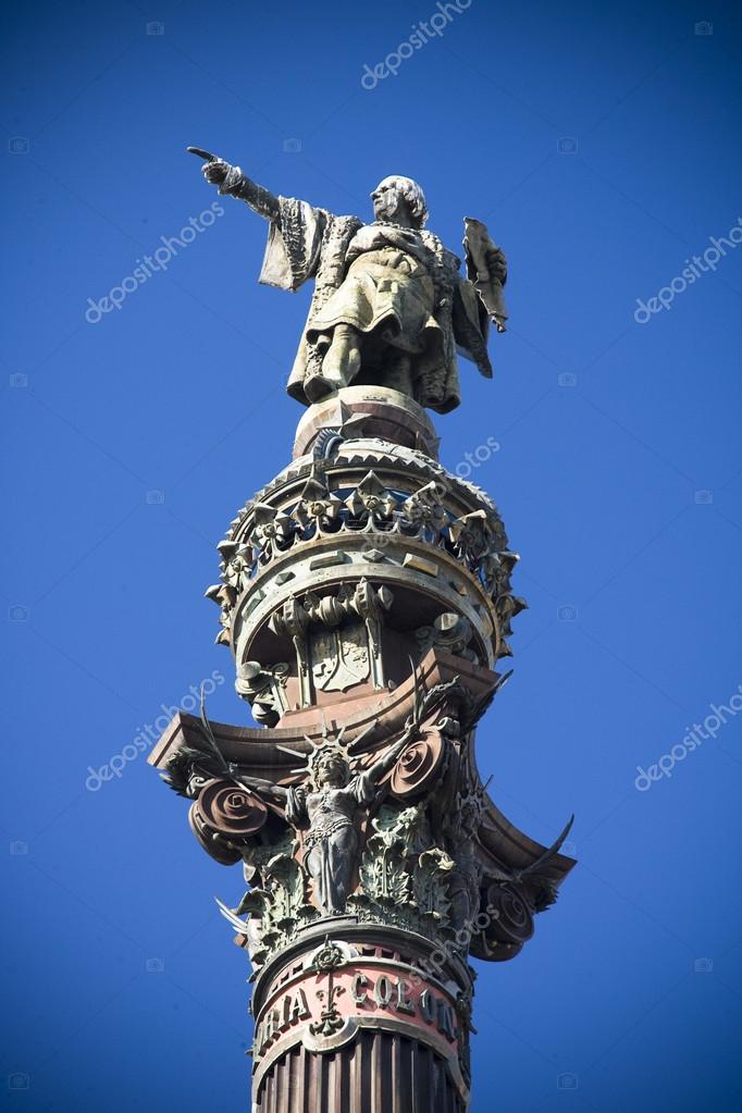 Estatua de Cristóbal Colón 2023