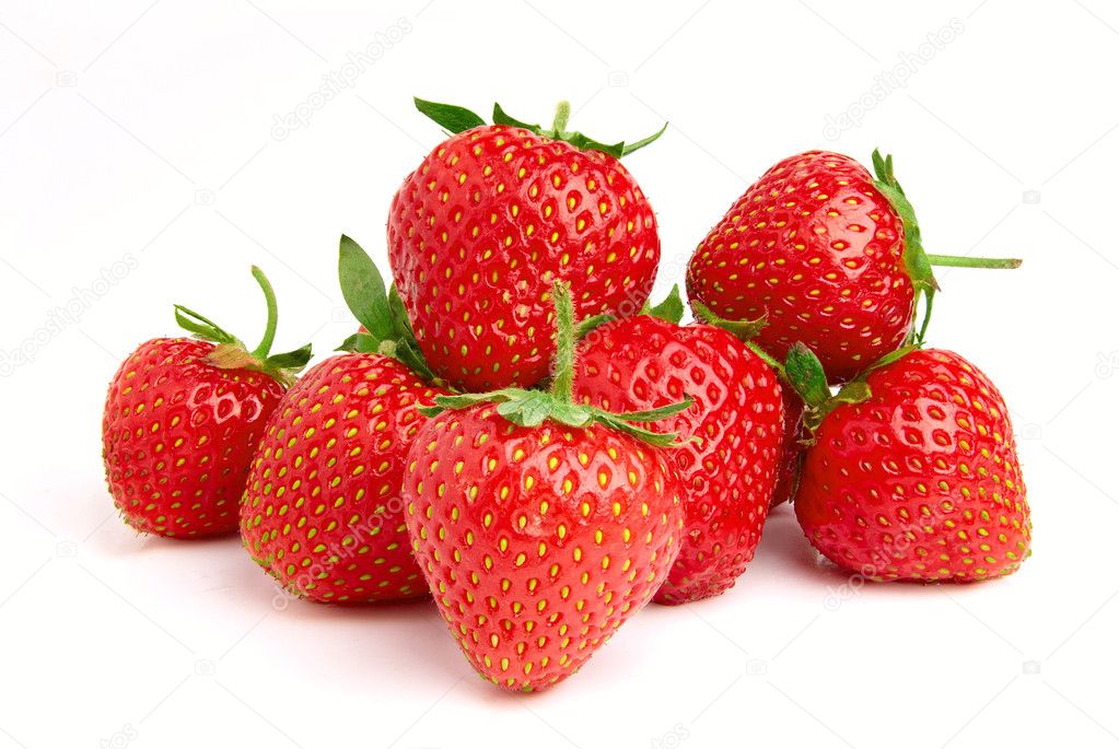 Fresas aisladas sobre fondo blanco — Foto de stock #20151139 ...