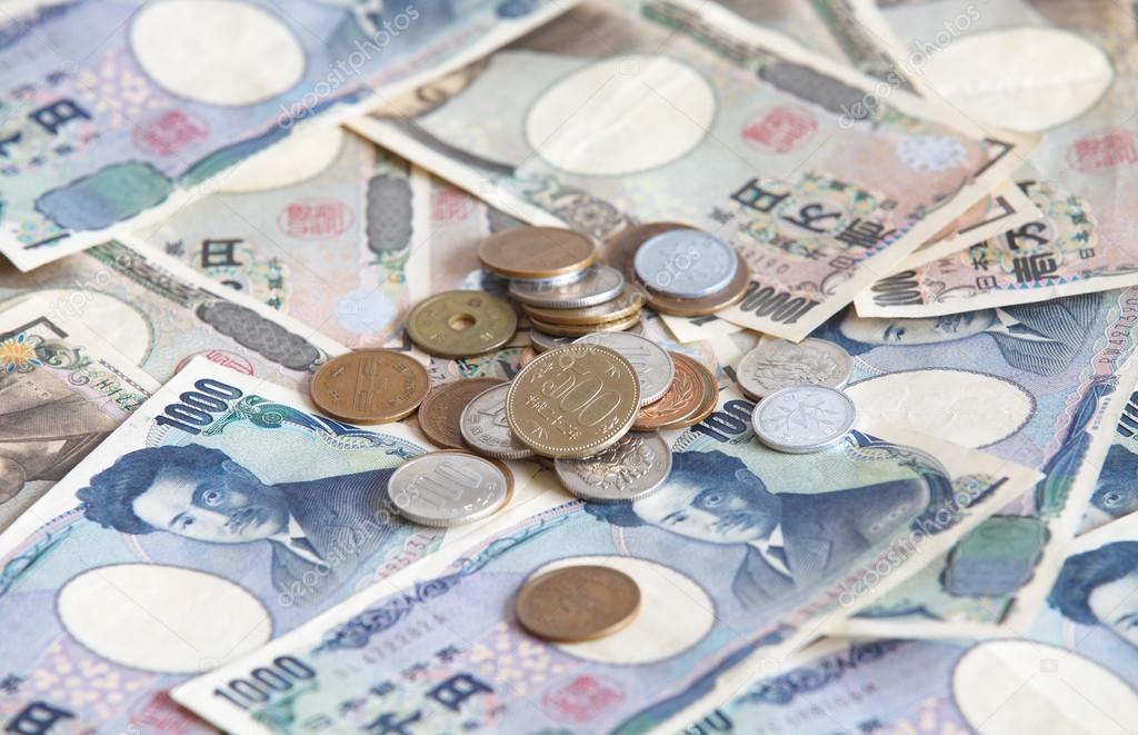 Japanese yen notes. Stock Photo by ©Torsakarin 42056963