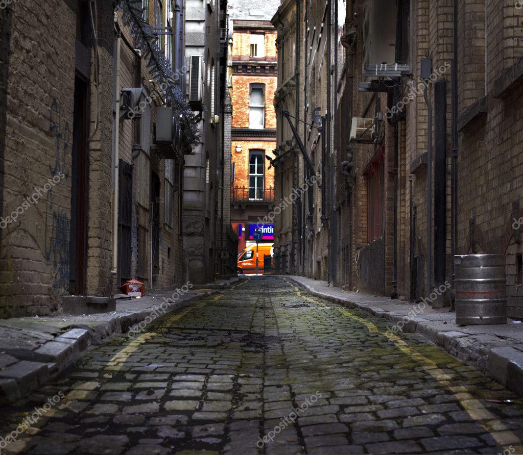Looking down a long dark back alley Stock Photo by ©illu 21109765