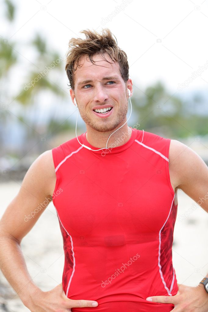 Athlete runner man sweating Stock Photo by ©Maridav 26073821