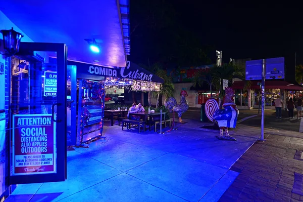 Nightlife in seaside resort Stock Photos, Royalty Free Nightlife in ...