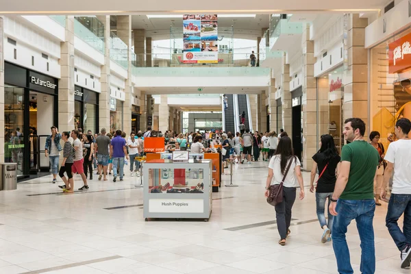 People shopping mall Stock Photos, Royalty Free People shopping mall ...