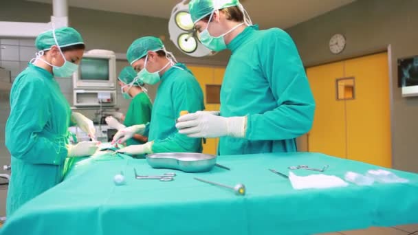 2,081 Operating theater Stock Videos, Royalty-free Operating theater ...