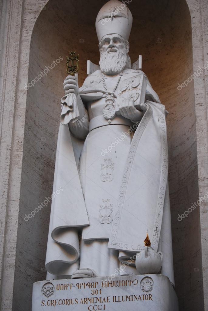Statue of St. Gregorius Armeniae Illuminator, St.Peter's basilica in ...