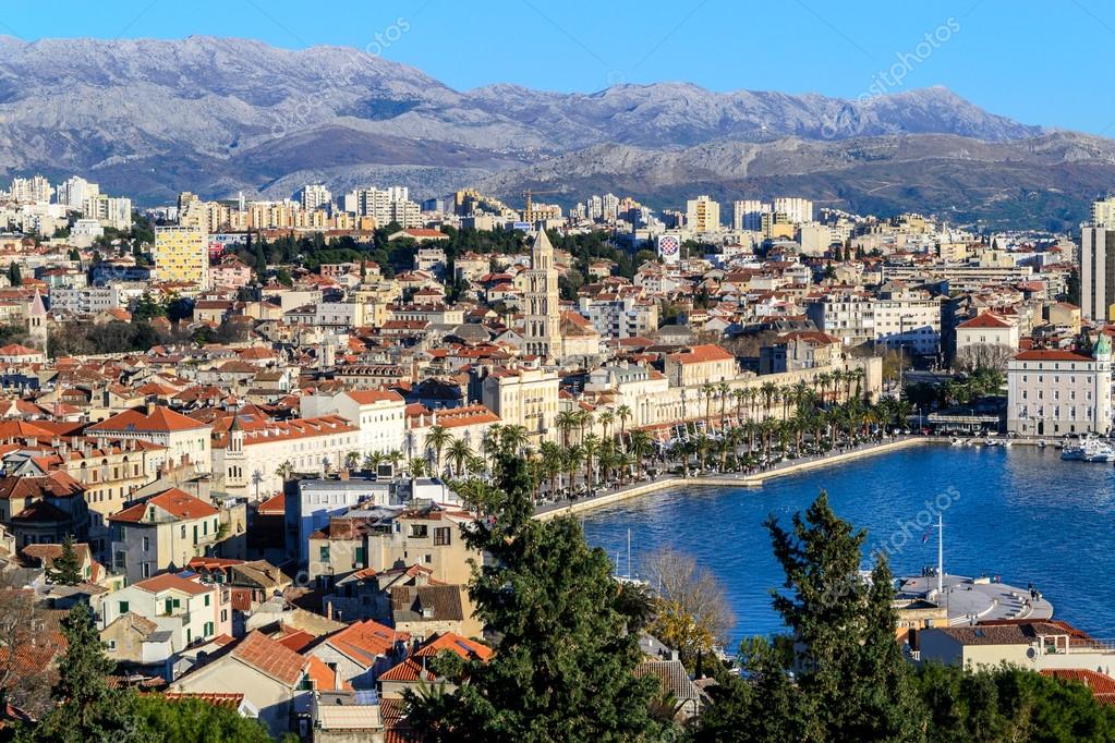 Panorama de la ciudad Split en Croacia 2024