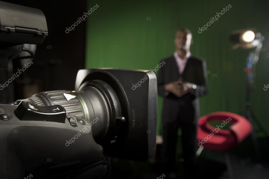 TV Camera zoom lens Stock Photo by ©antb 38140833