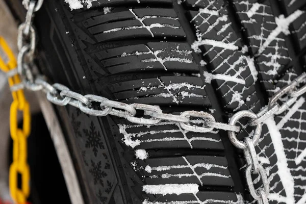 Frozen tires Stock Photos, Royalty Free Frozen tires Images | Depositphotos