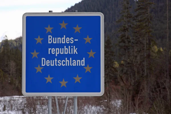 Country border Stock Photos, Royalty Free Country border Images ...