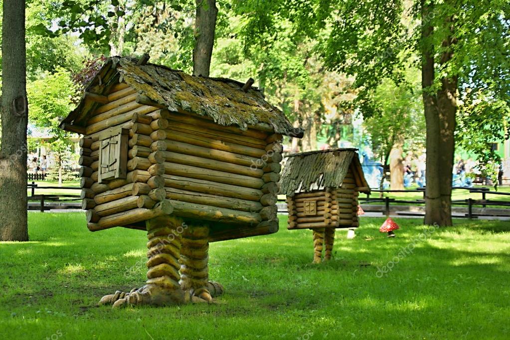 Fantastic hut on chicken legs Stock Photo by ©malven 27306173
