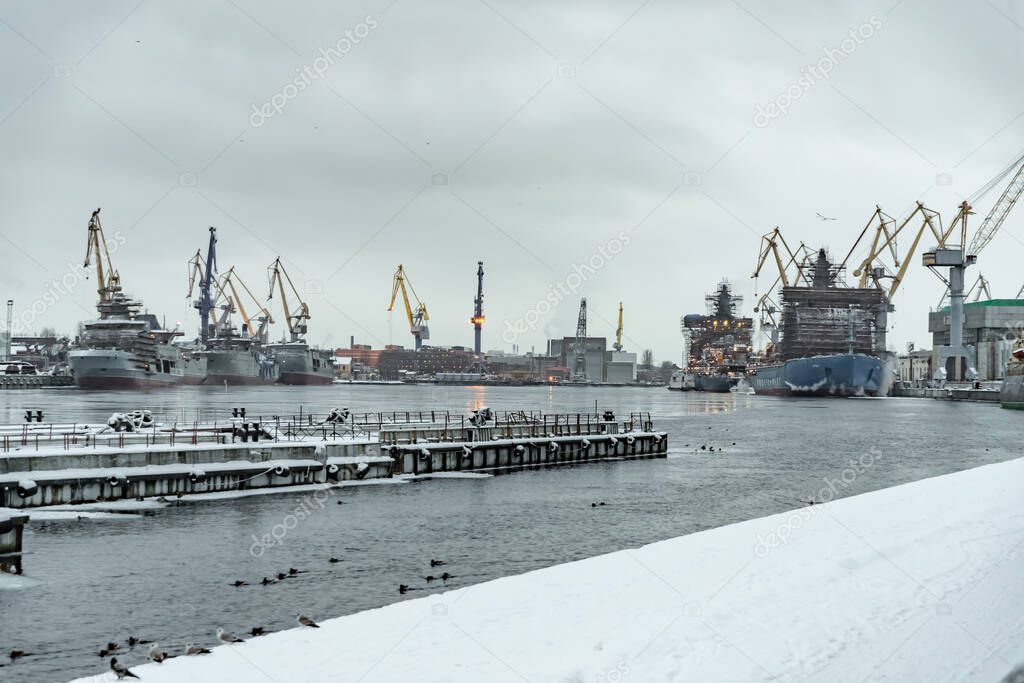 Rusia, San Petersburgo, 05 de febrero de 2021: La construcci n de rompehielos nucleares, gr as ...