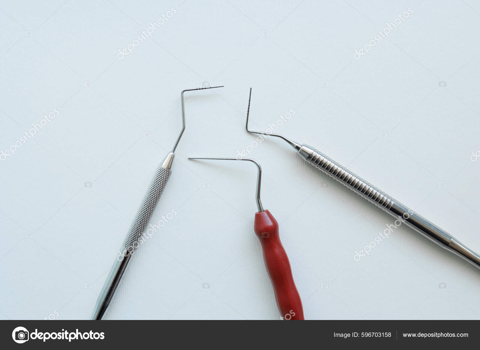 Close View Dental Probes Instruments White Background: fotografía de ...