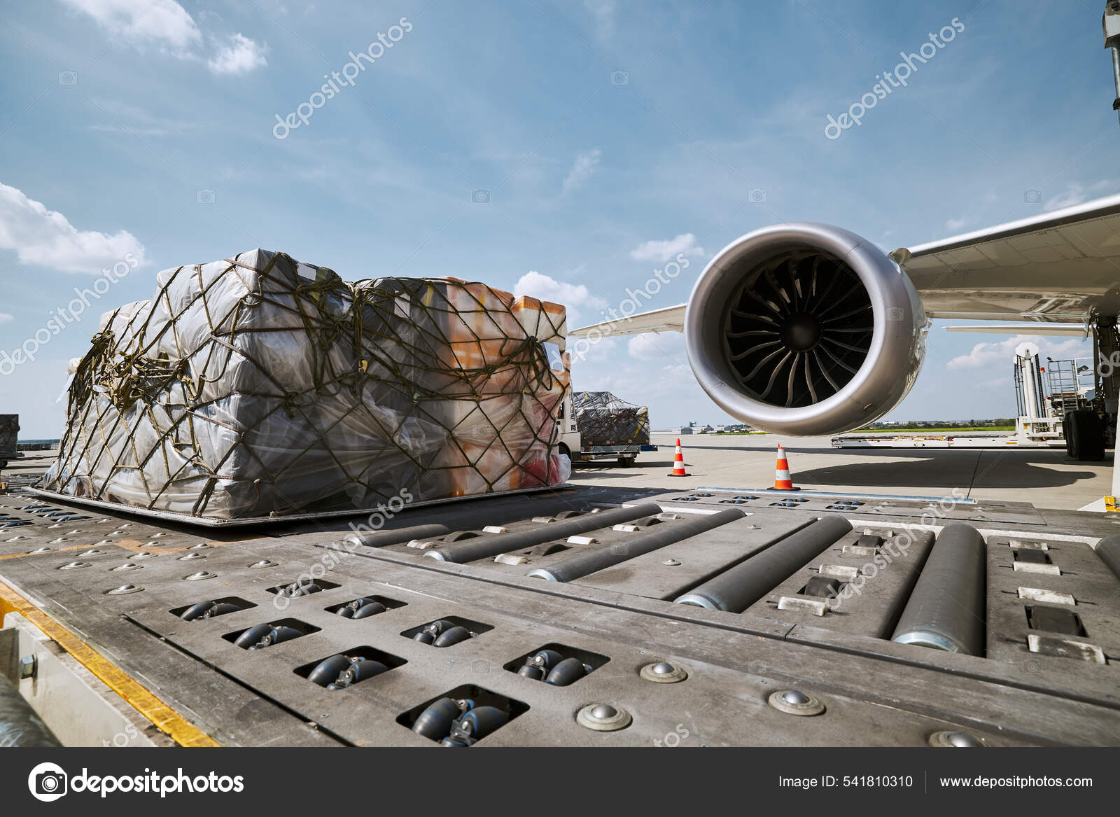 Preparation Freight Airplane Flight Loading Cargo Containers Jet Engine ...