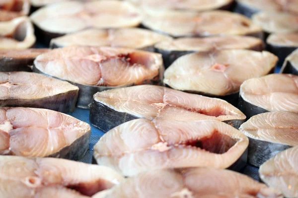 Tranches de poisson images libres de droit, photos de Tranches de ...