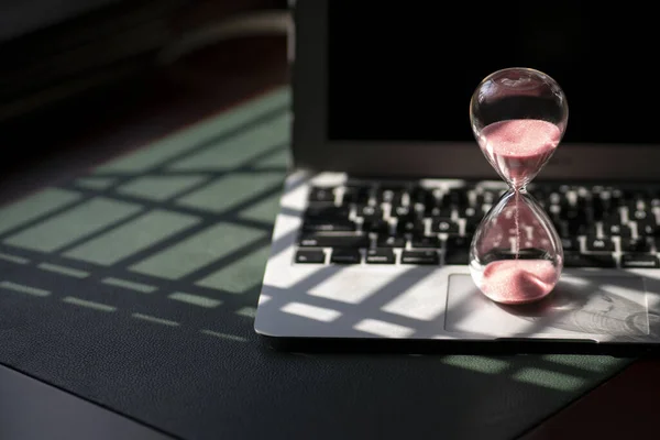 Laptop timer Stock Photos, Royalty Free Laptop timer Images | Depositphotos