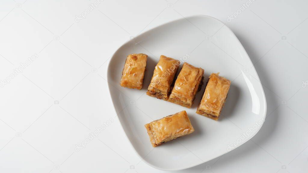 Baklava un postre de pasteler a en capas hechas de pasteler a de filo ...