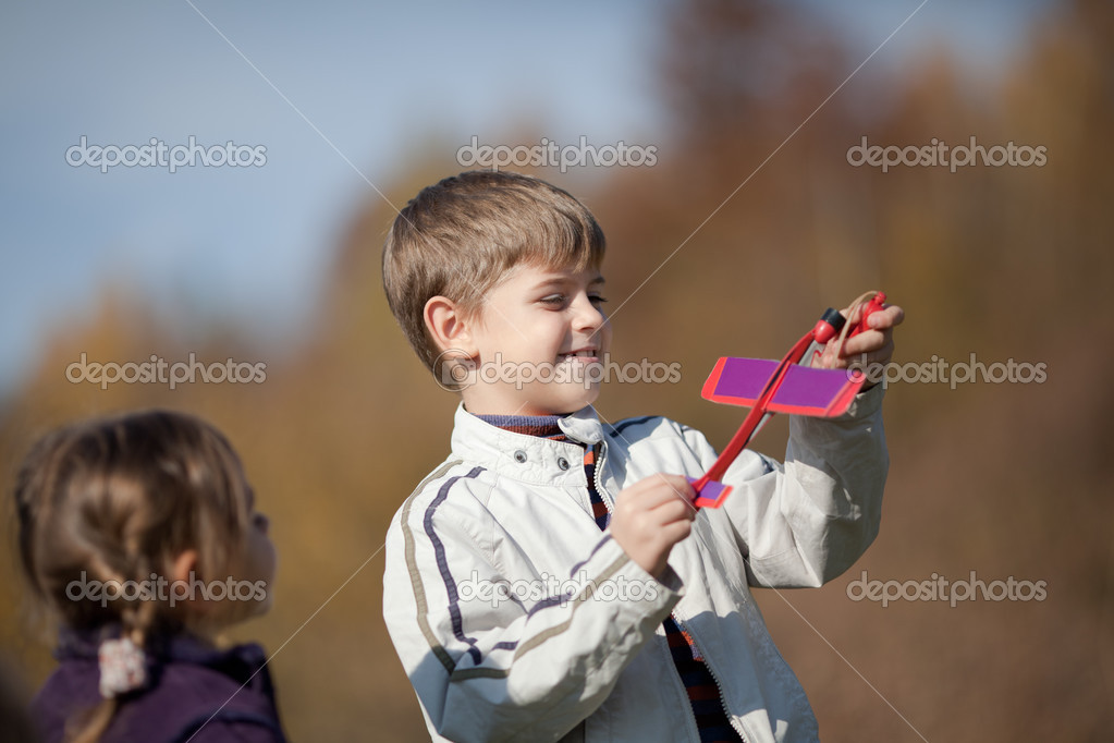 Sending up an airplane Stock Photo by ©waldru 23982259