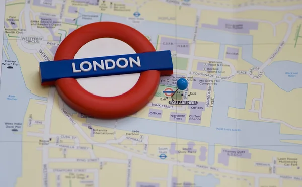 Tube metro line London – Stock Editorial Photo © afaizal #31481443