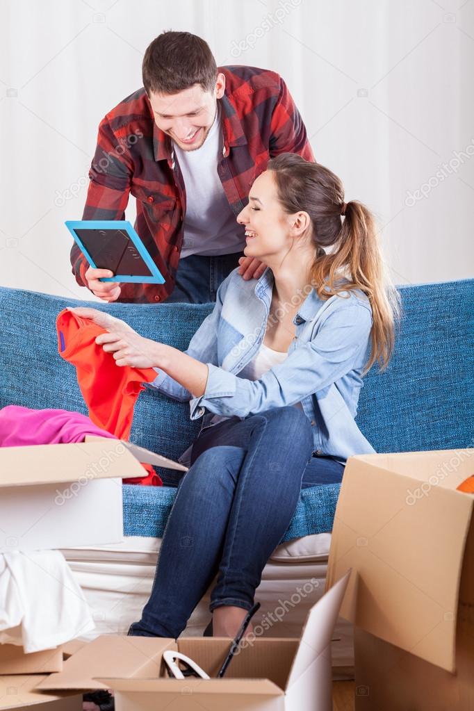 Happy couple during moving house — Stock Photo © photographee.eu #45244849