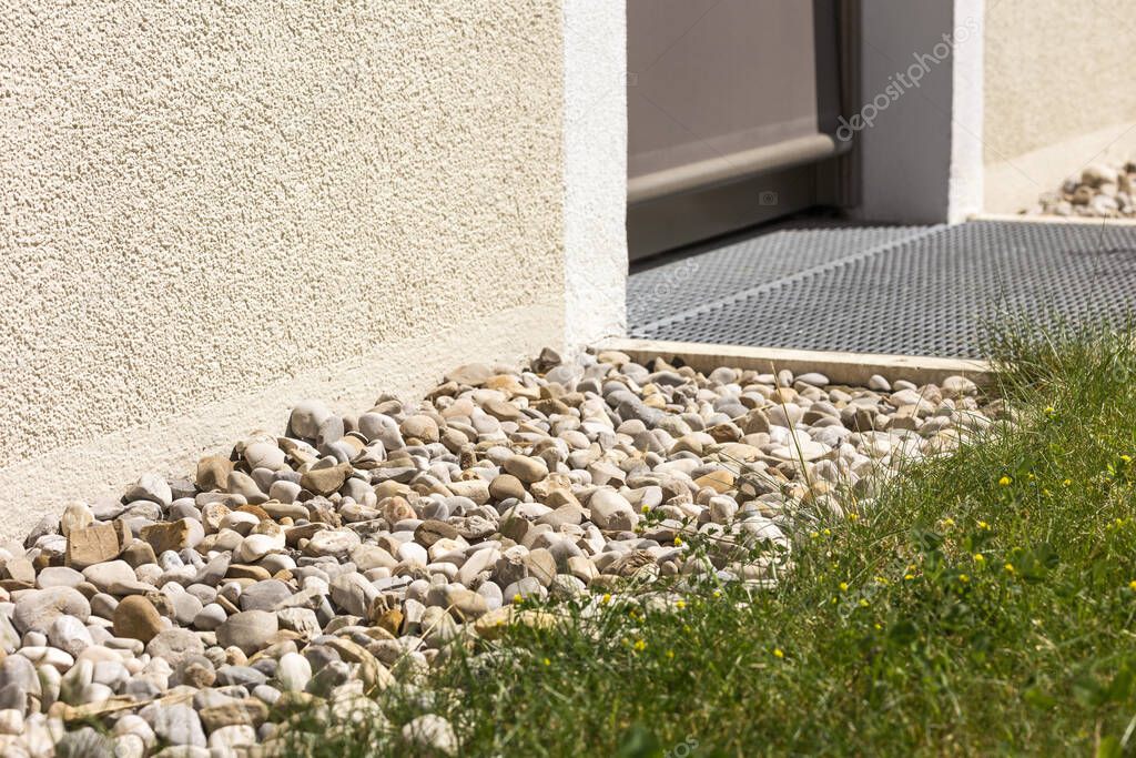 Drainage System Floor around Perimeter of House with Gravel floor ...