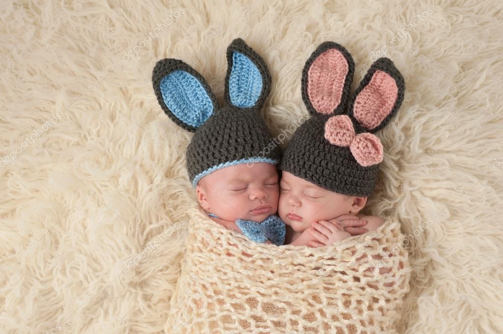 Pictures: baby rabbit newborn | Twin Newborn Babies in Bunny Rabbit ...