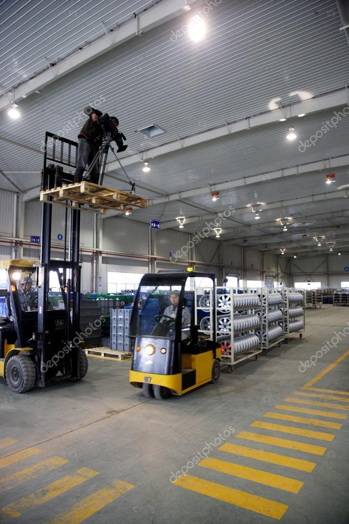 Chongqing Minsheng Logistics company car automobile production line ...