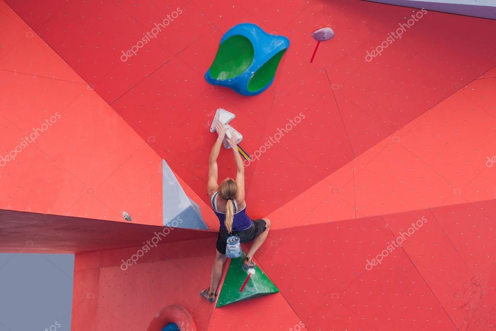 Men and women climbing race — Stock Photo © jingaiping #40189547