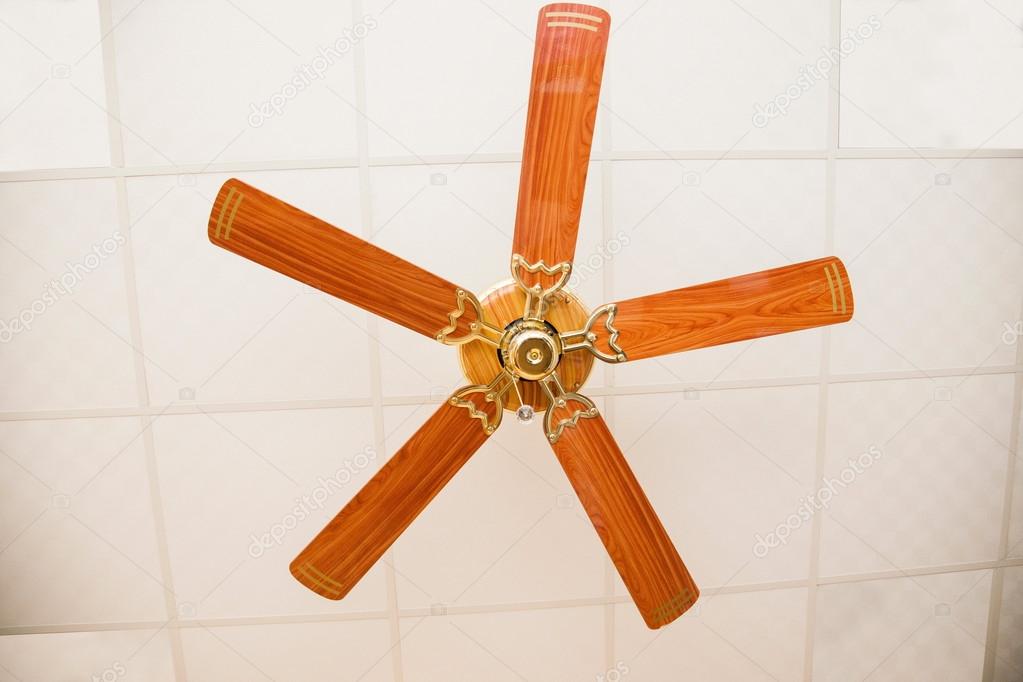 Hanging fan — Stock Photo © jingaiping #40838003