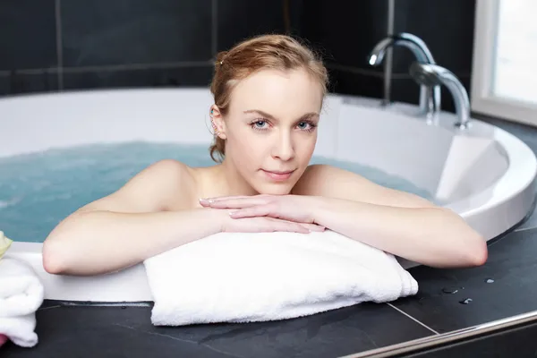 Soaking Pictures, Soaking Stock Photos & Images | Depositphotos®