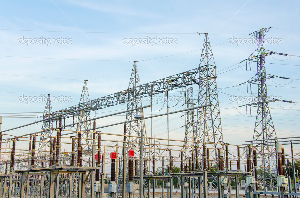 Power station for making Electricity Stock Photo by ©casanowe1 39833941