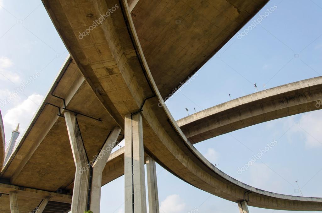 Large crossing highway overhead Stock Photo by ©casanowe1 46430411