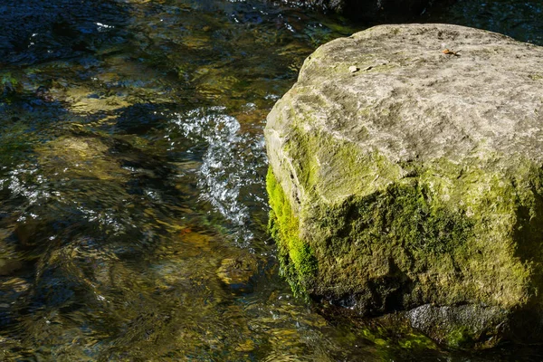 Stone water Stock Photos, Royalty Free Stone water Images | Depositphotos