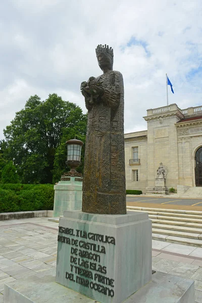 Statue of the queen of isabella Stock Photos, Royalty Free Statue of ...