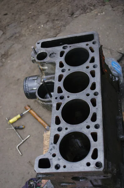 Truck engine block Stock Photos, Royalty Free Truck engine block Images ...