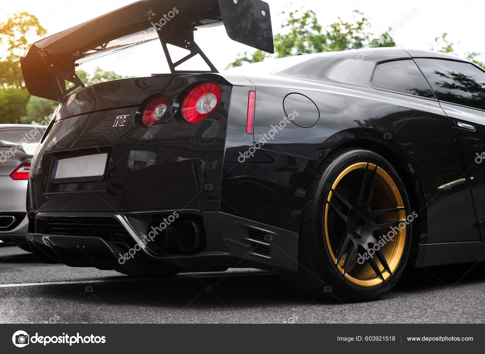 Body Nissan Skyline Headlight Spoiler Black Alloy Wheels Back View ...