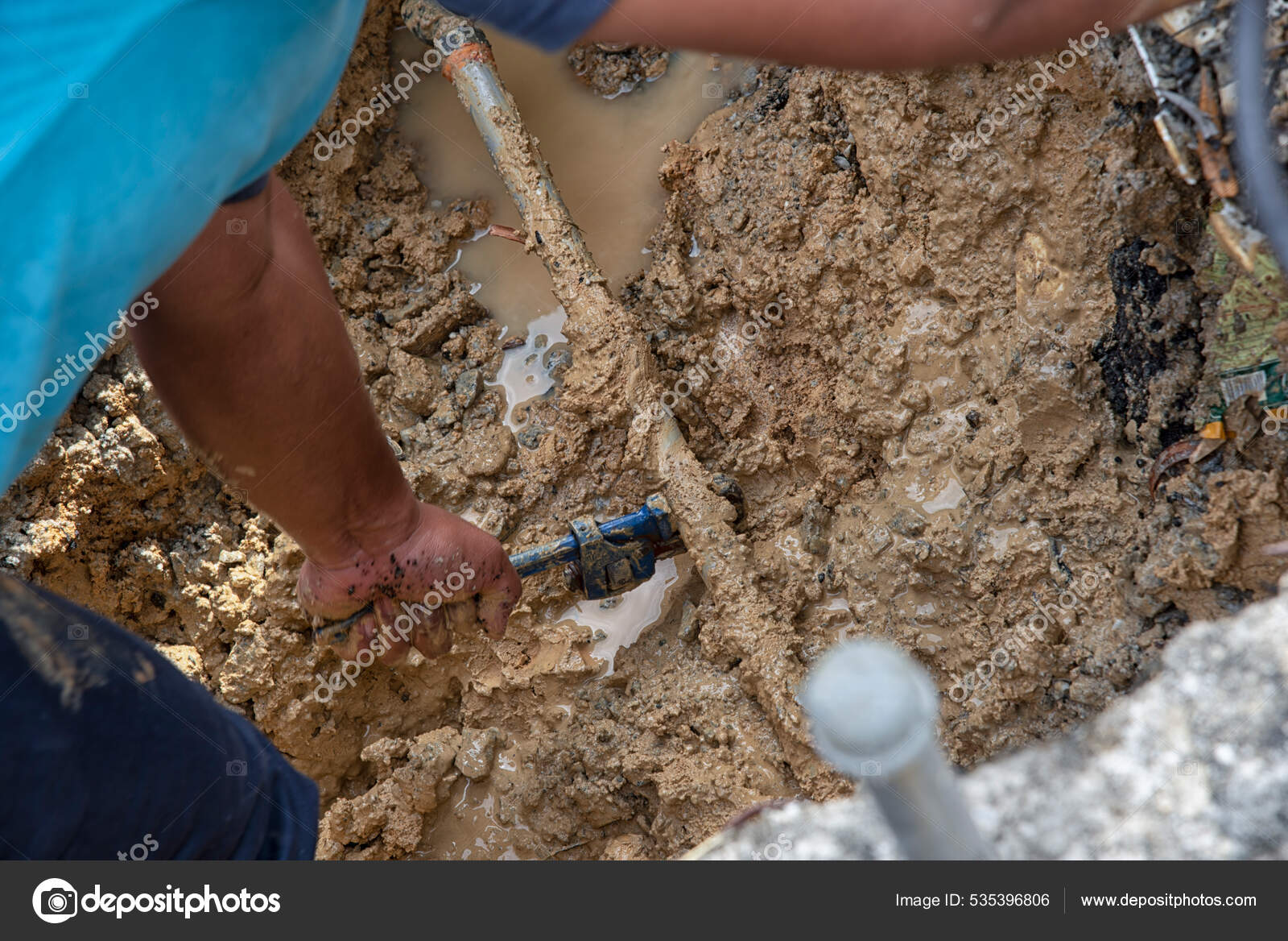 Waterworks Worker Repairing Water Ferrule Valve Pipe Leakage — Stock ...